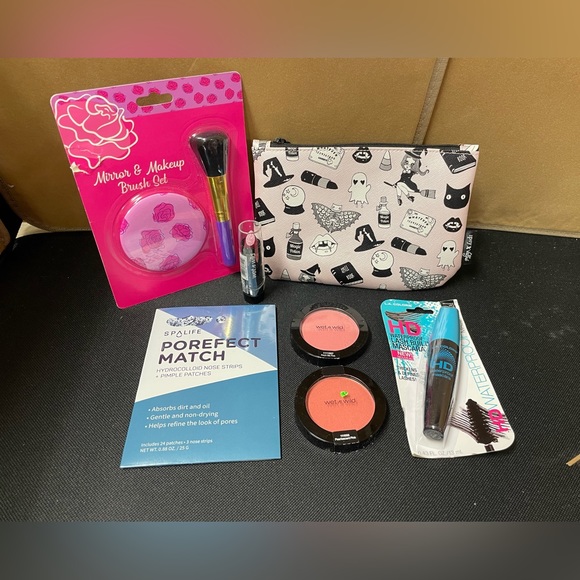 L.A. Colors | Makeup | Ipsy X Valerie Makeup Bag Mascara Blush Bundle ...